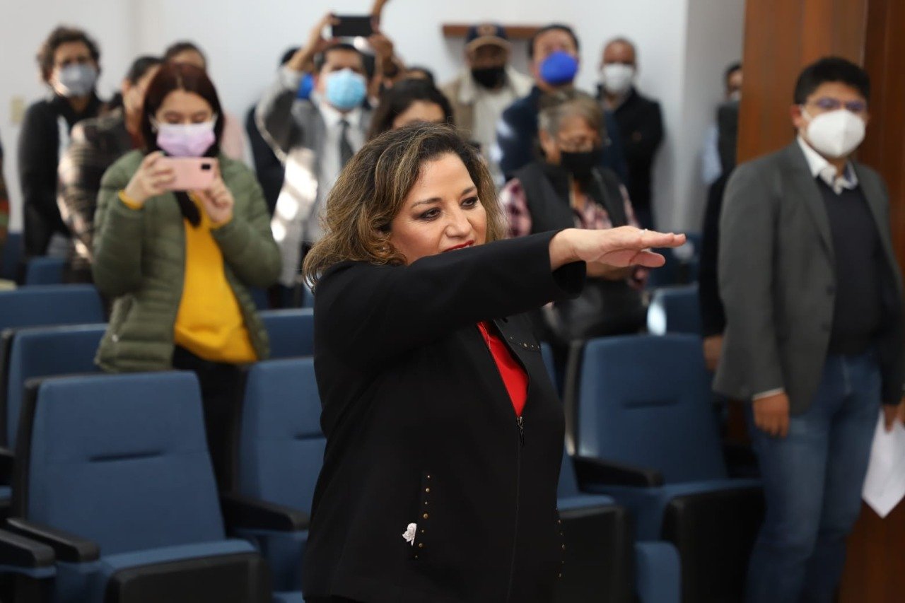 Nombran a Laura Elena Lara como contralora – Reporte Bajío
